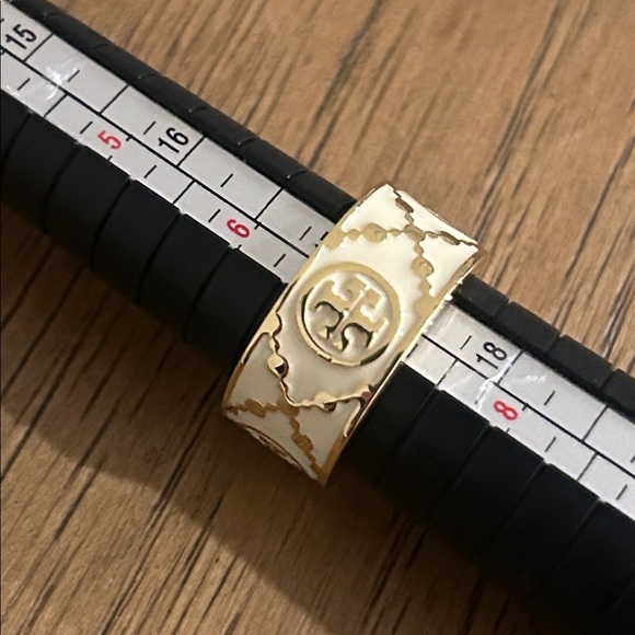 Tory Burch | Jewelry | Tory Burch Logo Wide Band Enamel Ring 7 | Poshmark